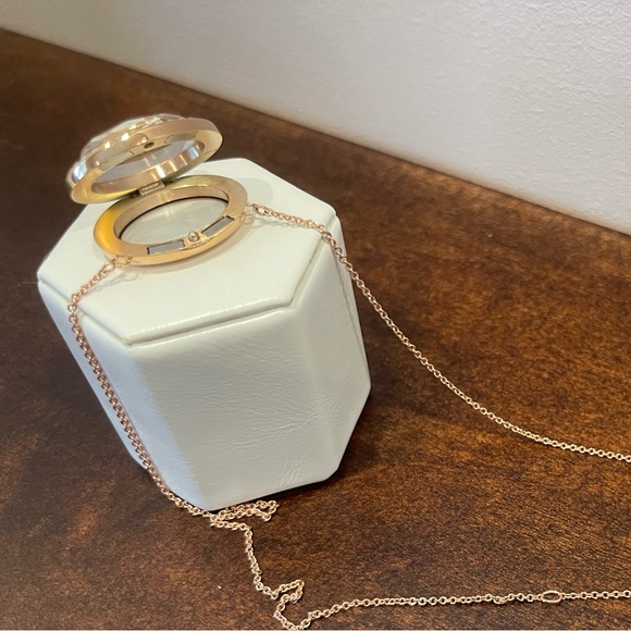 Origami Owl | Jewelry | Origami Owl Rose Gold Prism Oval Living Locket ...